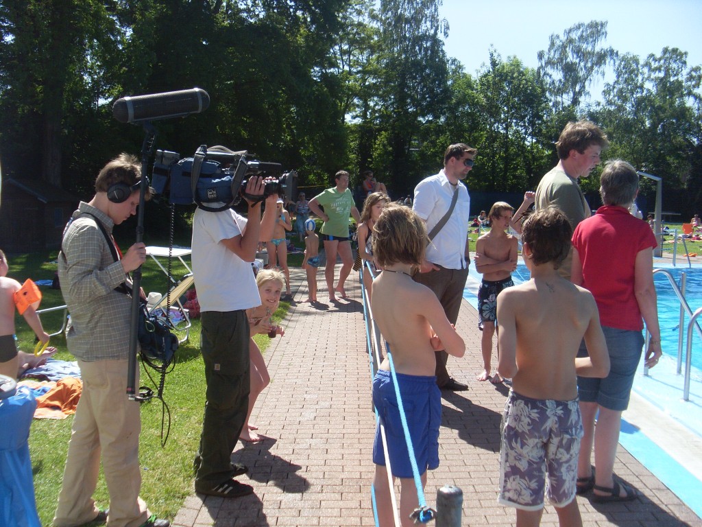 Freibad in Kaiserswerth - Flossen weg